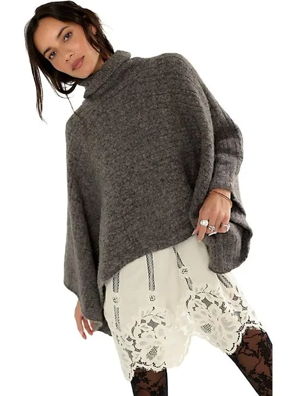 Free People Phoebe Poncho - Charcoal