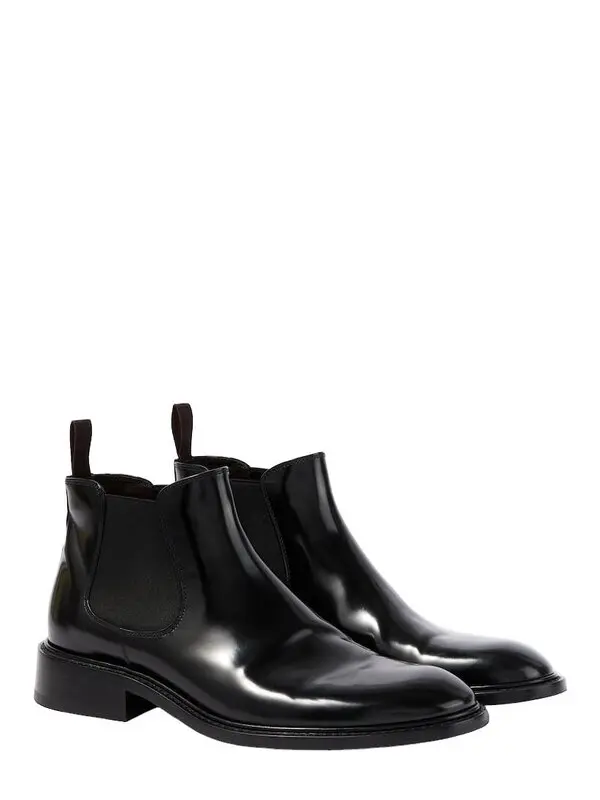 THE ROW Gable Leather Chelsea Boots - Black