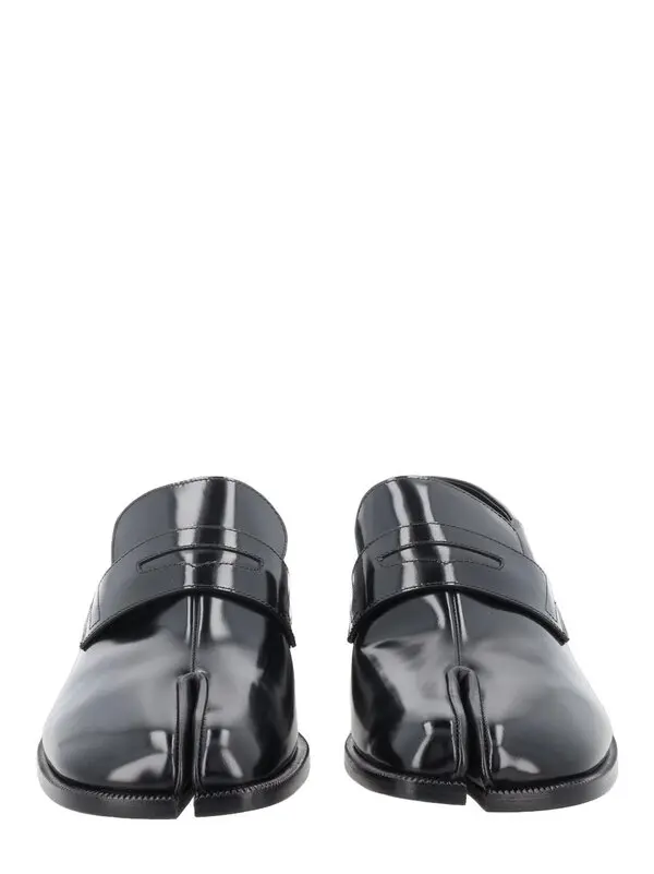 MAISON MARGIELA Leather Penny Loafer - Black