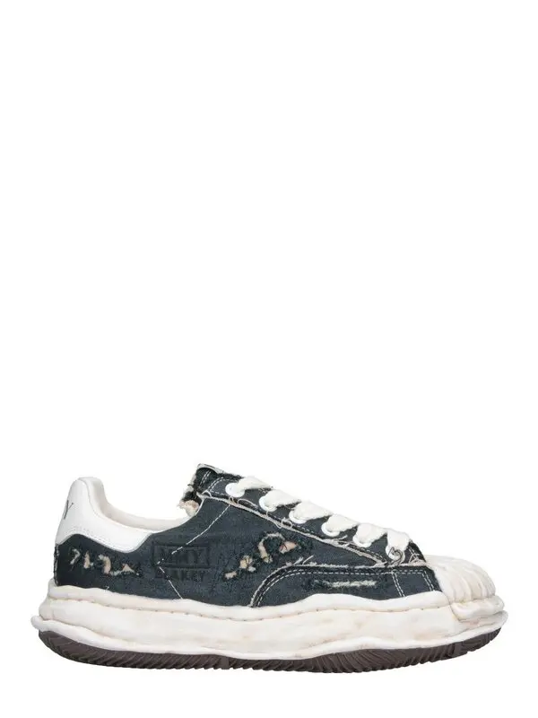 Mihara Yasuhiro Distressed Low-top Sneakers With Oversized Sole - Black