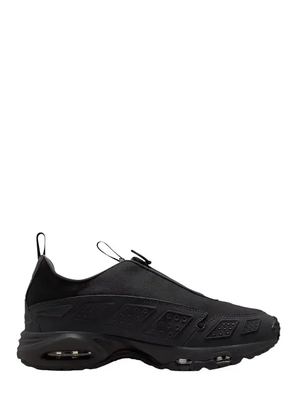 Nike Athletic Slip-on Sneakers - Black