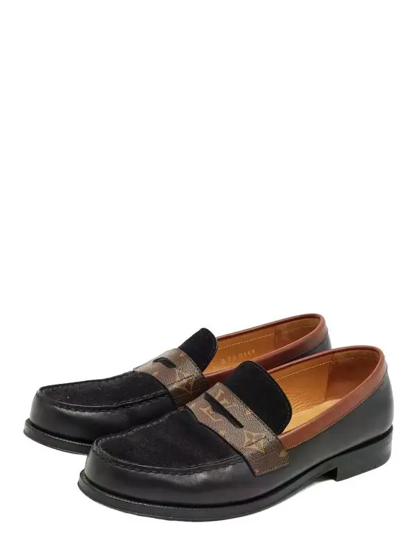 LOUIS VUITTON Sorbonne Monogram Loafers - Black