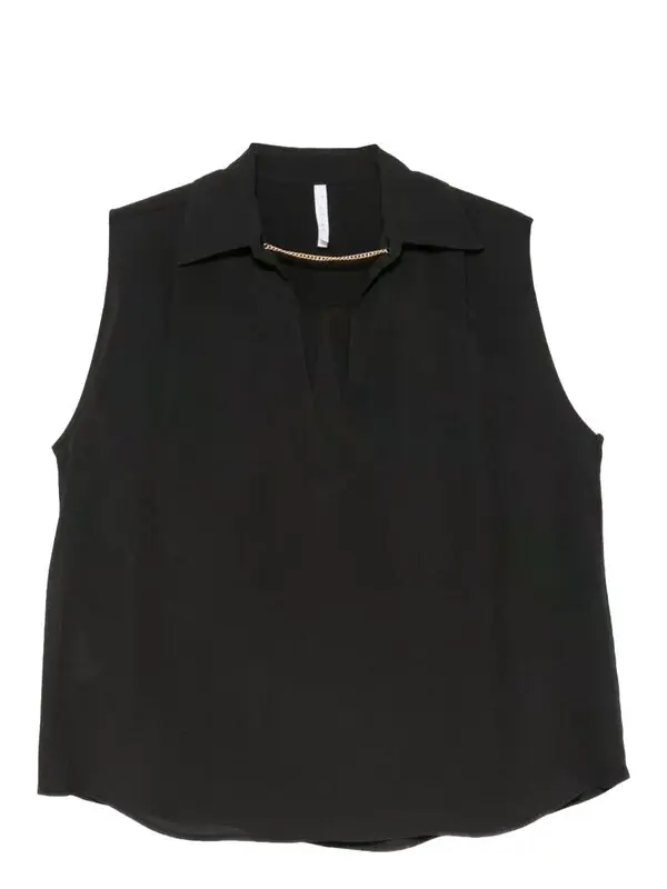 Imperial V-neck Sleeveless Top With Classic Collar And Box Pleat - Black