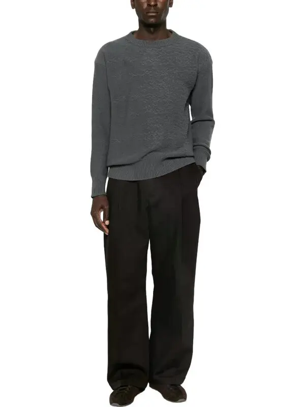 THE AMHANTE Textured Knit Crew Neck Sweater - Grey