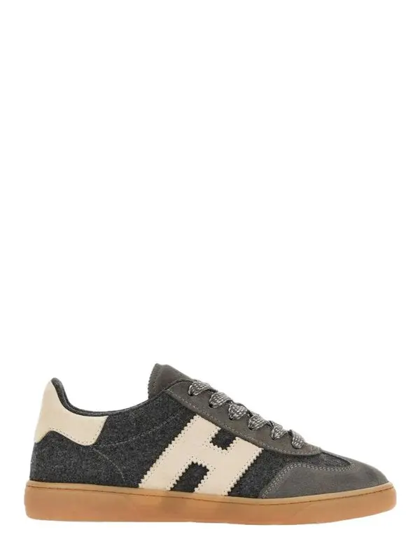 Hogan Sneakers With Lace-up Closure - Black