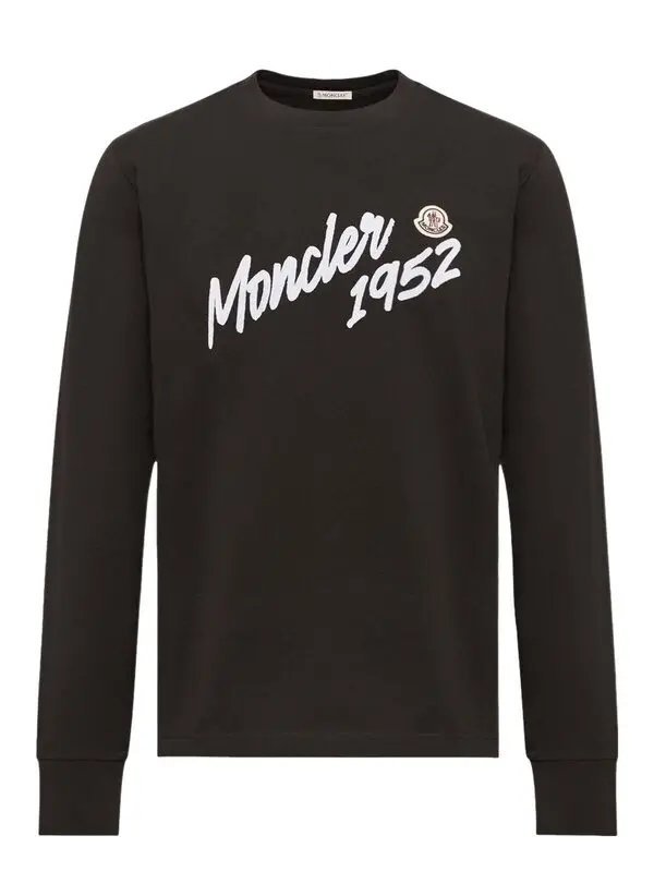 Moncler Logo Patch Long Sleeved T-shirt - Black