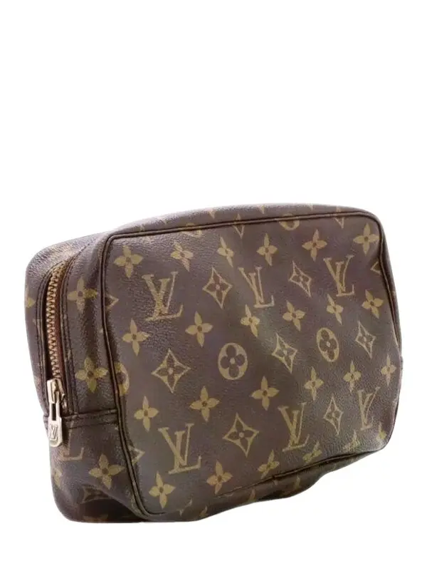 LOUIS VUITTON Toiletry Pouch Monogram Canvas 23 - Brown