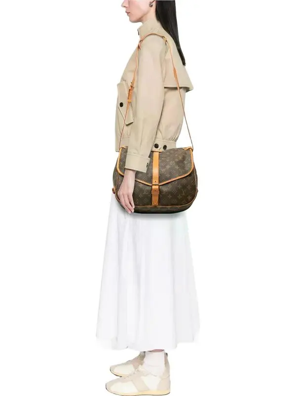 LOUIS VUITTON Monogram Saumur 35 Crossbody Bag - Brown