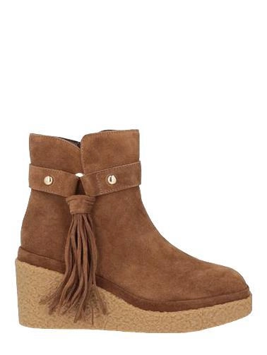 ALMA EN PENA Suede Ankle Boots With Appliqués - Beige