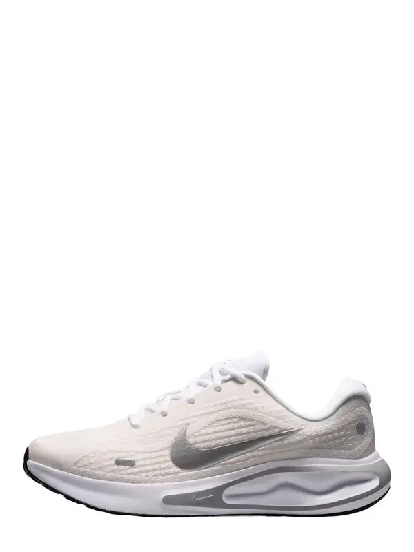 Nike Journey Run Sneakers - White/sail/black