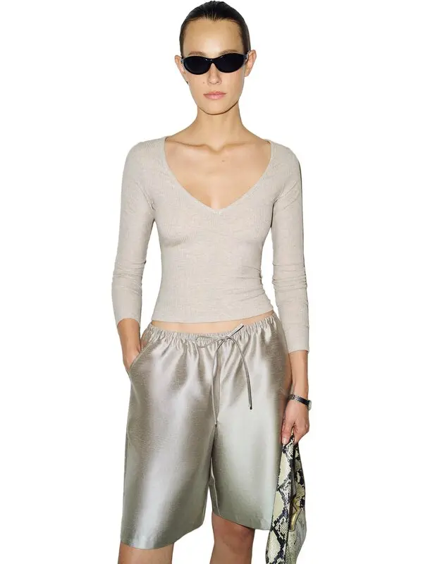 REFORMATION Sandy Short - Grey