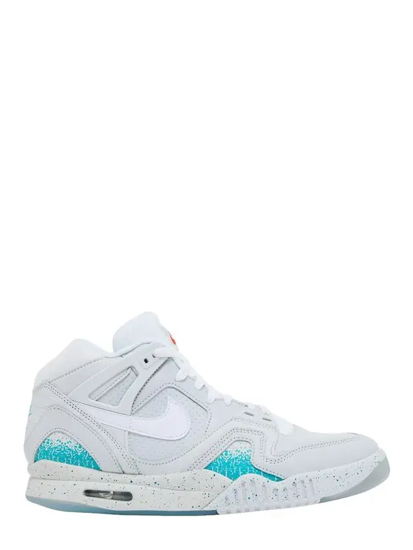 Nike Tech Challenge 2 "back To The Us Open" Sneakers - Grey