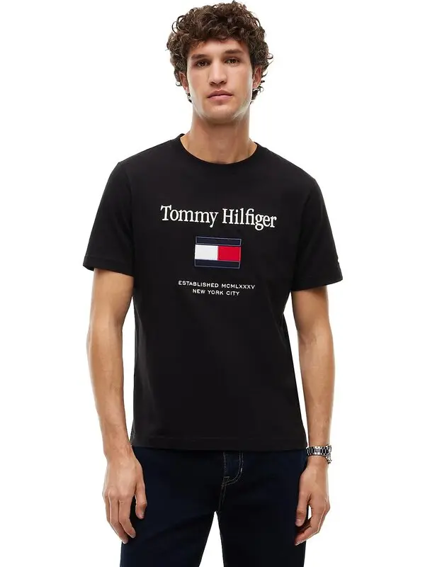 Tommy Hilfiger Embroidered Flag Logo T-shirt - Black