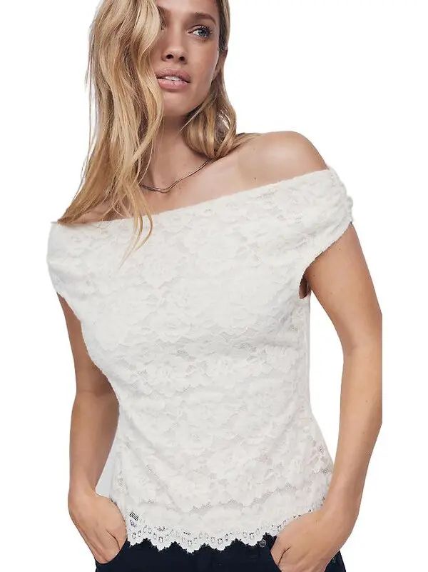 Astr The Label Myranda Off-shoulder Lace Top - Cream