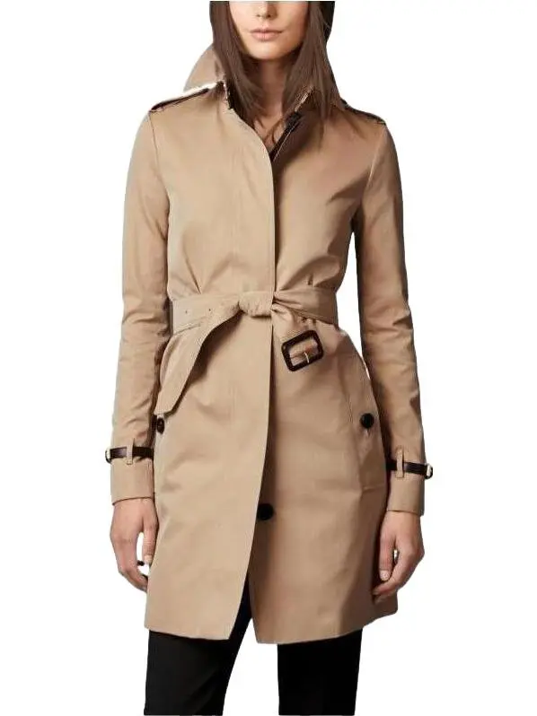 Burberry Belted Button-down Windbreaker - Nude
