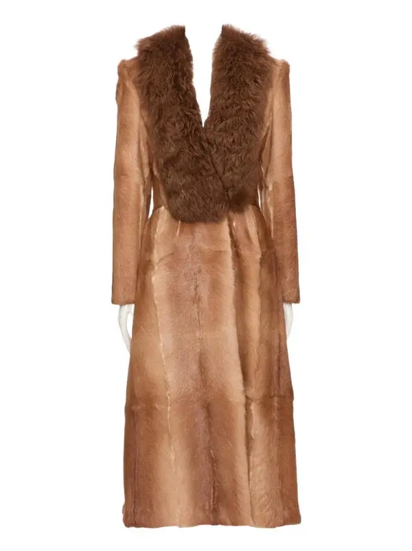 Valentino Garavani Long Fur Coat With Fur Collar - No