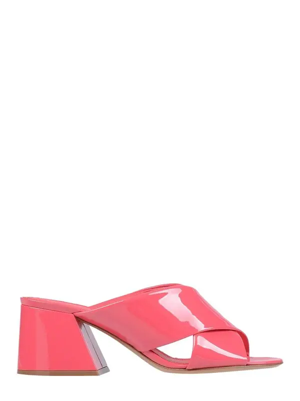 MAISON MARGIELA Patent Leather Block Heel Mules - Pink
