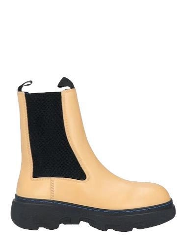 Burberry Leather Ankle Boots With Chunky Heel - Black