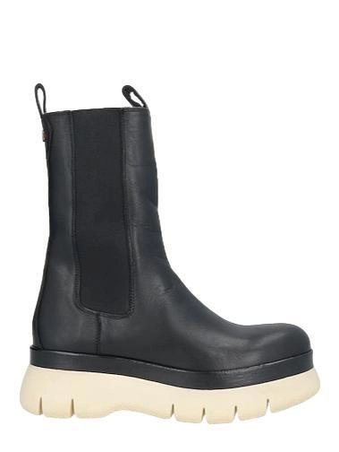 Isabel Marant Étoile Platform Ankle Boots - Black