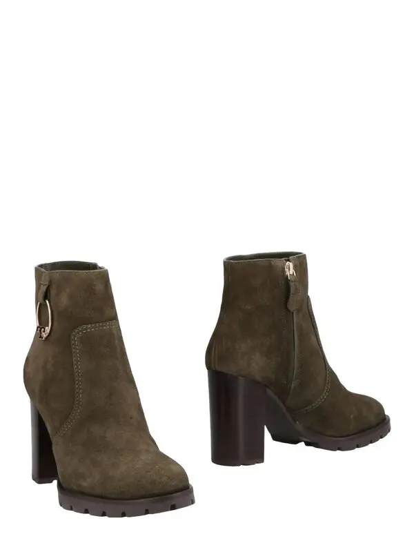 Tory Burch Minimalist Suede Ankle Boots With Block Heel - Black