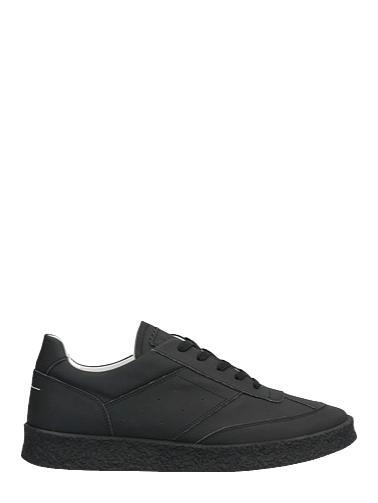 MAISON MARGIELA Round Toe Lace Up Casual Sneakers - Black