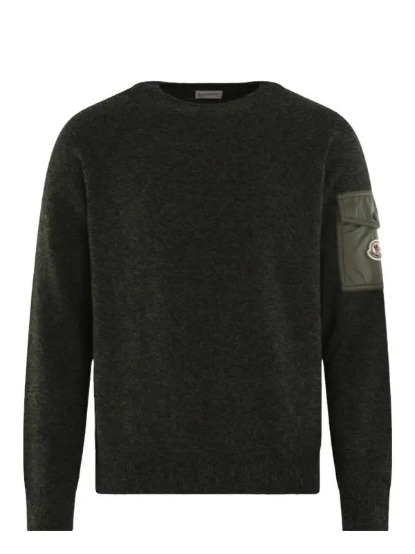 Moncler Logo Patch Crewneck Jumper - Black