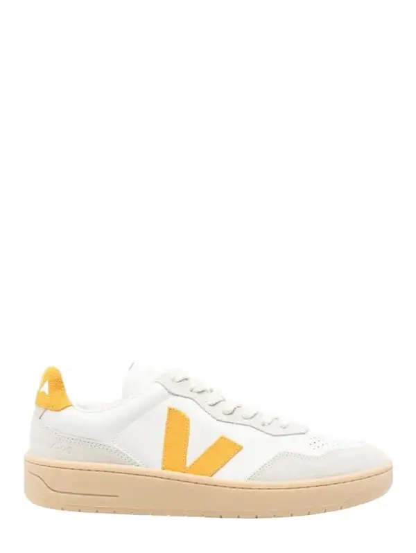 VEJA V-90 Sneakers - White