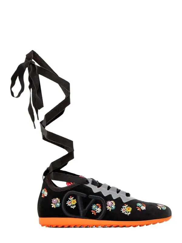 Valentino Garavani Chromathon Sneakers With Floral Embroidery And Ribbon Ankle Strap - Black