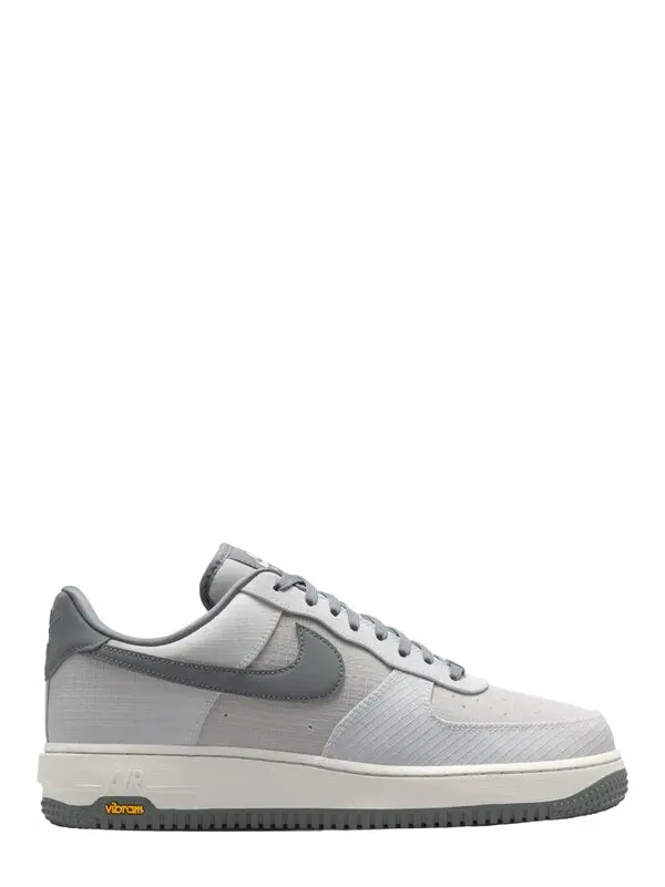 Nike Thick-soled Sports Shoes With Wide Upper And Strong Grip - Gray