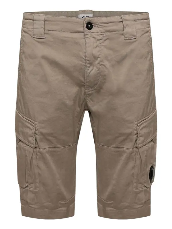 C.P. COMPANY Sateen Stretch Cargo Shorts - Beige
