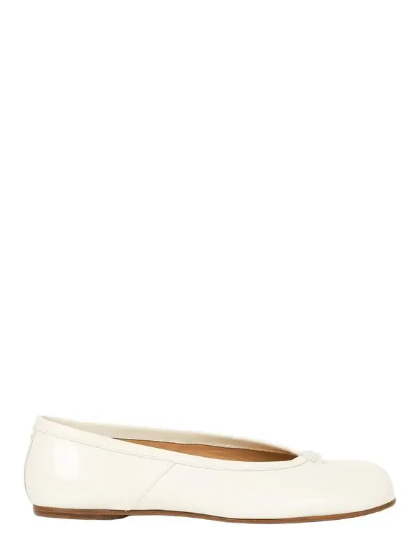 MAISON MARGIELA Brushed Leather Split-toe Tabi Ballet Flats - Bianco