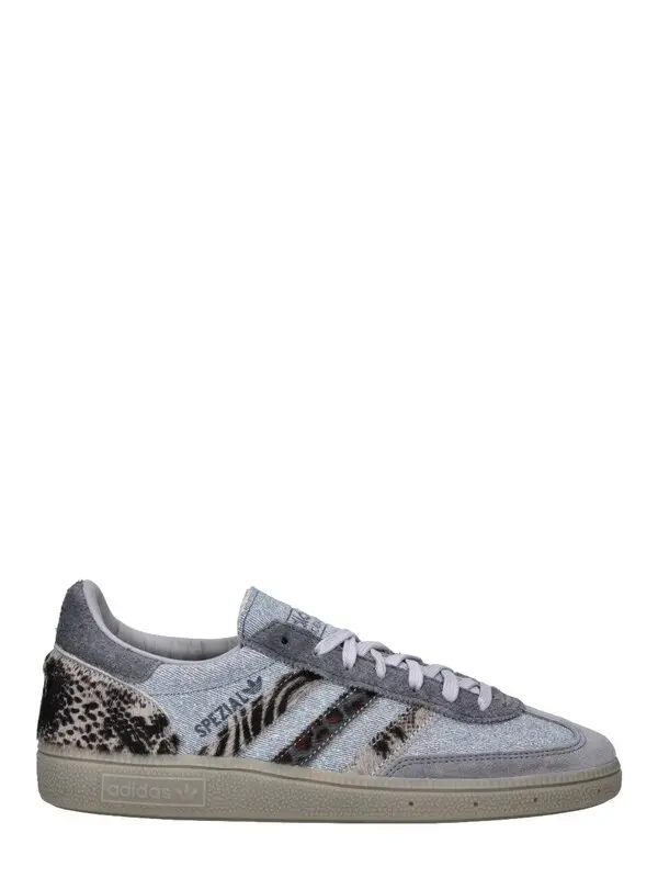 Adidas Low-top Sneakers With Textured Paneling - Blue