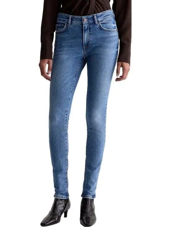 Ag Quinn Low Rise Cigarette Jeans - Echo