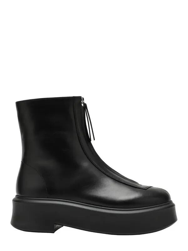 THE ROW Zipped Leather Ankle Boots - Black