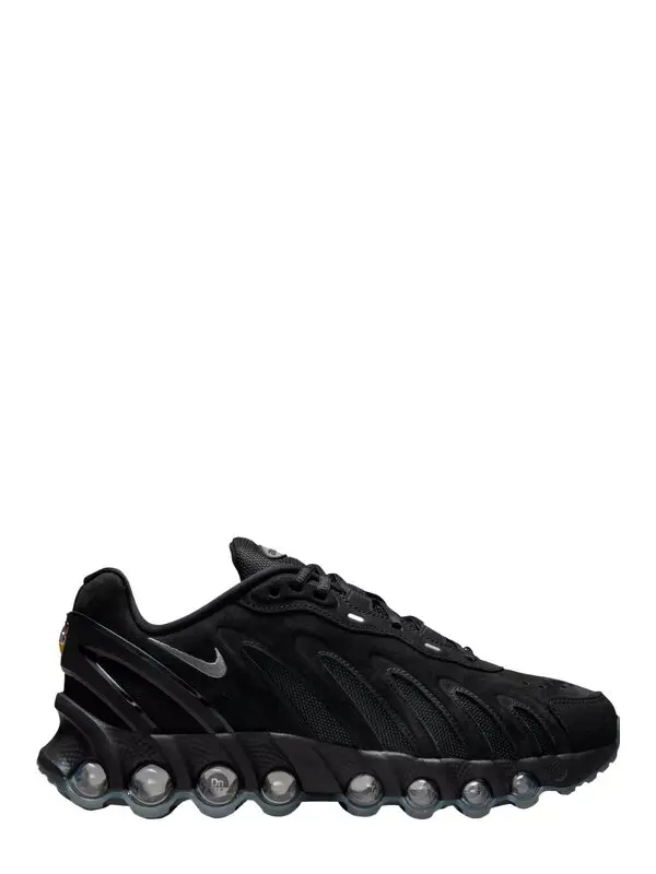 Nike Trainers - Black