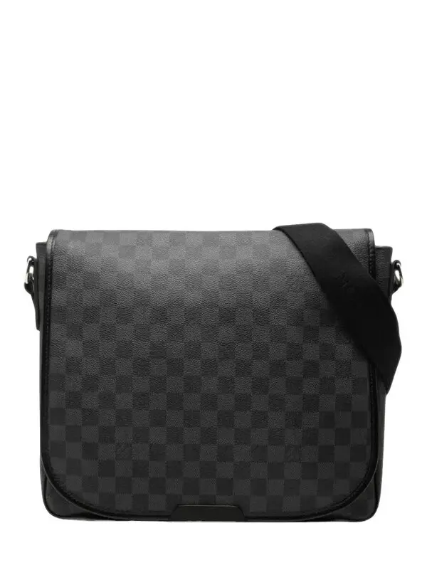 LOUIS VUITTON Damier Graphite Daniel Mm Crossbody Bag - Black