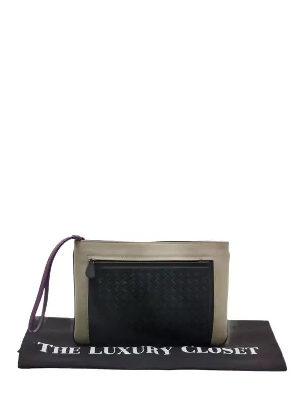 Bottega Veneta Intrecciato Leather Wristlet Pouch - Neutrals