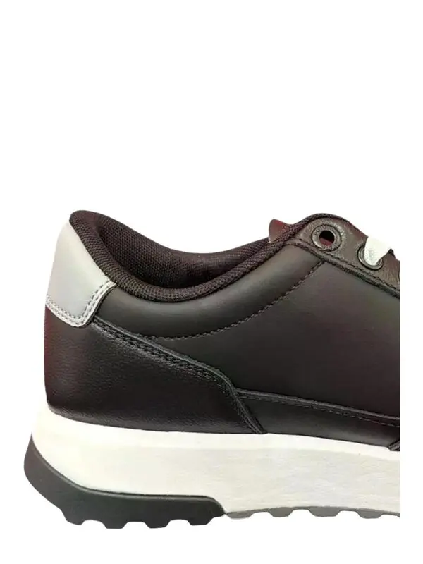Calvin Klein Round-toe Sneakers - Black