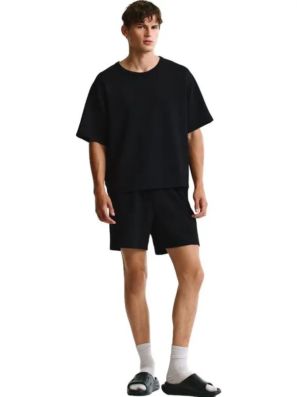 H&M Regular Fit Waffled Sports Shorts With Drymove™ Technology - Black