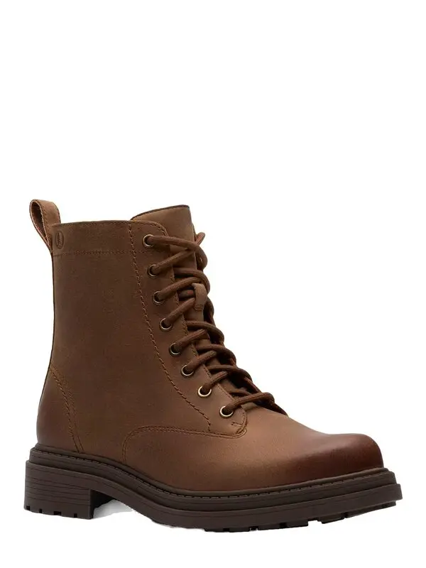 Clarks Orinoco 3 Lane Leather Boot - Walnut Leather