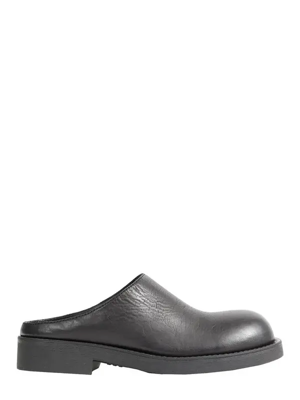 MAISON MARGIELA Leather Round Toe Block Heel Slip-on Mules - Black
