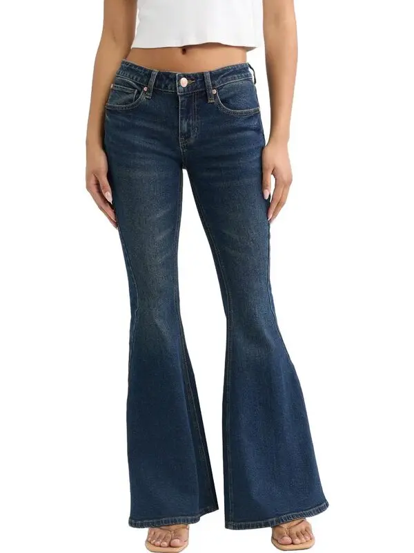 FADE OUT LOUD Twisted Seam Low Rise Bell Bottom Jeans - Medium Wash