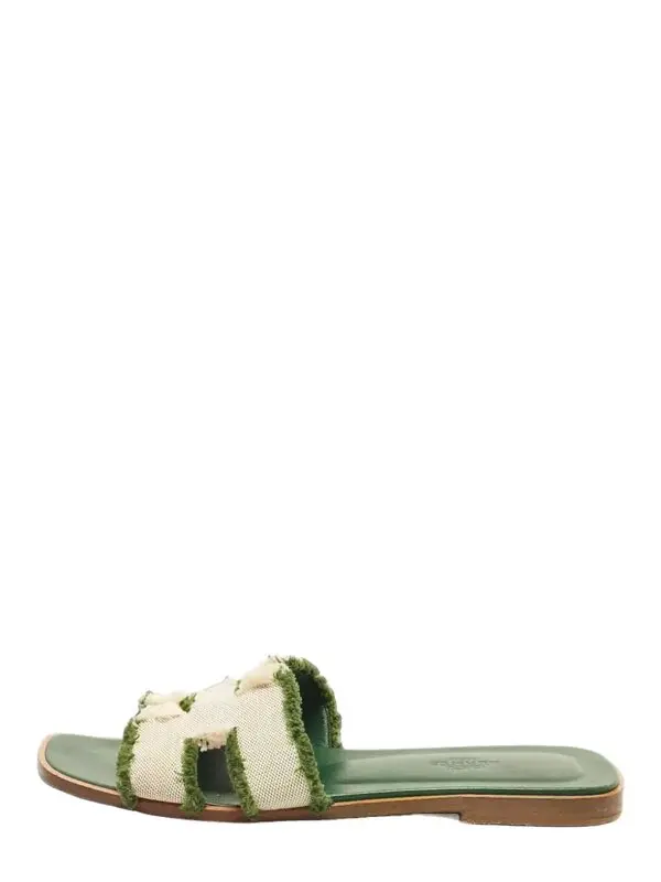 Hermès Oran Frayed-edge Sandals - Neutrals