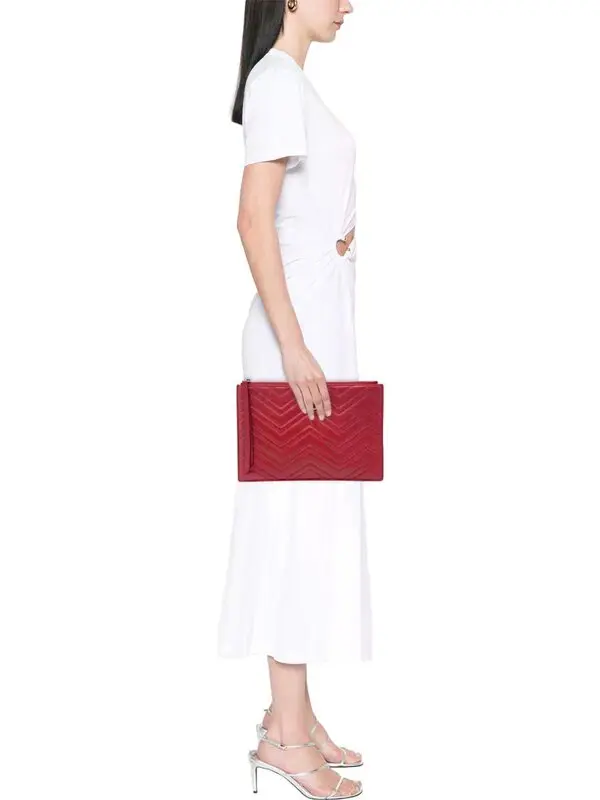 Gucci Gg Marmont Matelasse Calfskin Clutch Bag - Red
