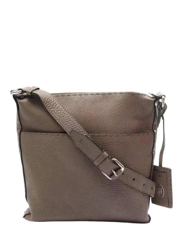 Fendi Selleria Shoulder Bag - Brown
