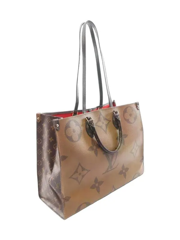 LOUIS VUITTON 2021 Gm Onthego Monogram Shoulder Bag - Brown