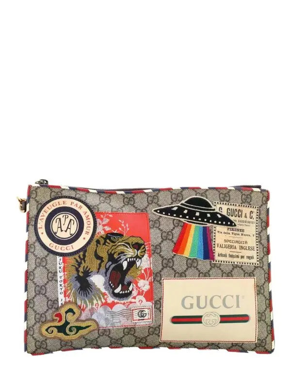 Gucci Gg Coated Canvas Applique Clutch Bag - Brown