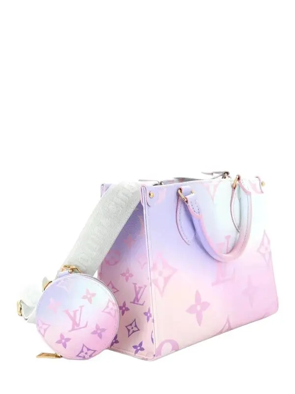 LOUIS VUITTON Onthego Tote Spring In The City Monogram Giant Canvas Pm Shoulder Bag - Multicolour