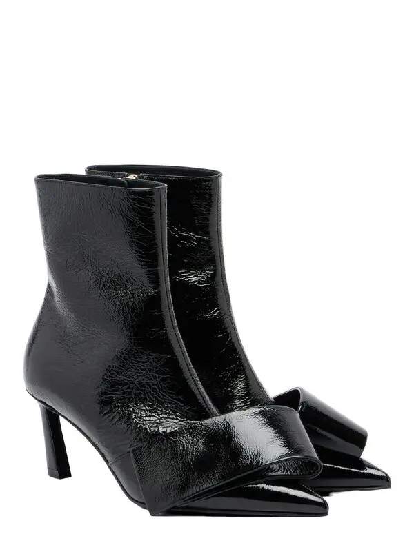 Givenchy Twisted Ribbon Leather Ankle Boots - Black