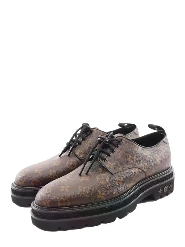 LOUIS VUITTON Monogram Black Ice Derby Shoes - Brown